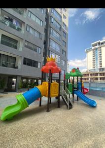 The regal vibrant modern classic apartments in kilimani with modern ...