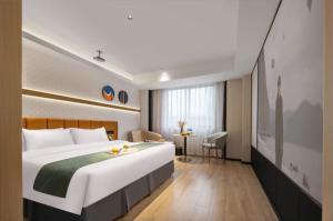 Meisu Huanman Hotel Yueyanglou District Nanhu Square Branch, Yueyang ...