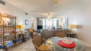 Brisa Del Mar by AvantStay Communal Pool Gated Community Ocean Front ...