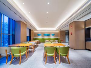 JI Hotel Chengdu Xibo City Science City Middle Road, Чънду ...