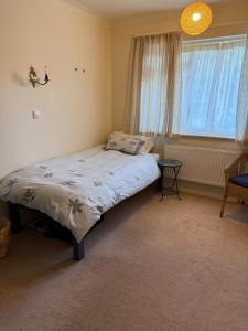 Angela's English Bungalow, Hackington (precios actualizados 2026)