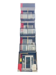 402 Dotonbori River5 min walk to Dotonbori Kuromon Market Shinsaibashi ...