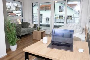 Helles Penthouse im 3 und 20 KARLS Cityblick und Dachterrasse ...