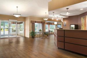 Days Inn & Suites by Wyndham Moncton, Moncton – Updated 2023 Prices