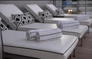 Hanza Tower SILVER 20 SPA & Jacussi & Sauna & Pool, Szczecin (giá cập ...