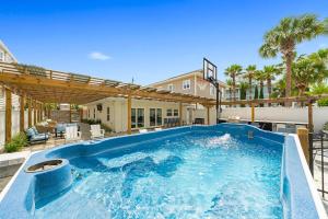 A Wave From It All - Beach Cottage with Private Pool & Outdoor Area ...