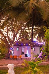 White Rocks Beach Resort, Mumford (harga terbaru 2026)