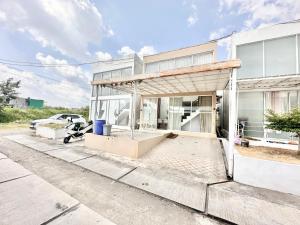 Cozy 2BR Family House in Merapi Green Hills Pakem Jogja in Central Java ...