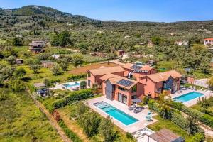 Villa Earth by Villa Plus, Ligia (precios actualizados 2026)