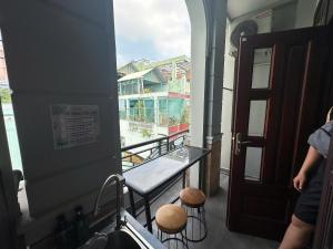 Ben Thanh Stay - Steps to Nguyen Hue Walking Street, Ho Chi Minh-staden ...