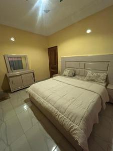 F2 á louer Sénégal Dakar, Mamellles, Dakar (aktualisierte Preise für 2026)