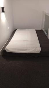 Fuente del Berro, Calle Jorge Juan, metro Odonnell, Madrid ...