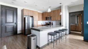 Landing Beautiful 2BD in Brooks Crossing, Kyle (precios actualizados 2026)