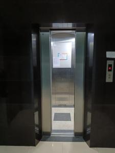 芭东一卧大床房独立淋浴阳台, Patong Beach (mga updated na presyo sa 2026)