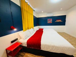 Mondrian House Betong มอนเดรียล เฮ้าส์ เบตง, Ban Komo Sip Paet ...