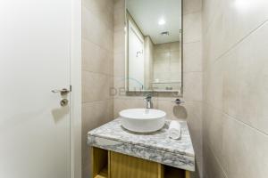 Minutes from Downtown Dubai and Burj Khalifa, Easy Metro Access ...