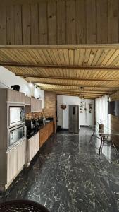 Caça recém construída, muito aconchegante, Florianópolis (tarifs ...