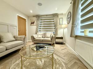 Five Star Home - Walk to Alcester, 15 mins to Stratford، السيستير ...