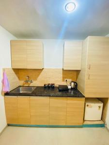 1RK Studio near Prem Mandir in Vrindavan, Vrindavan (tarifs actualisés ...