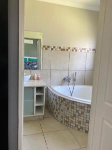 Karibu Beach House, Scottburgh (preços atualizados para 2026)