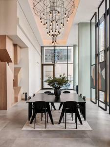 Stunning Studio With Burj Khalifa & Canal Views, Dubai (aktualisierte ...