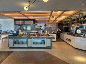 Infinity Oceanview 2 Bedroom Suite - The Langham, Gold Coast (tarifs ...