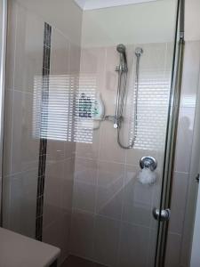 Victoria Point Queen Bed & Breakfast, Victoria Point (2026 güncel ...