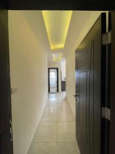 Fancy Fully Furnished 3 Bedroom-Amman behind AlNakheel village, Amã ...