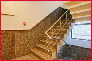 Hotel The City Crest Near Ram Janam Bhoomi And Temple # Free Wifi And ...