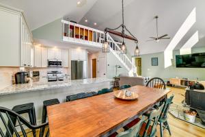 Catskills Escape on 50 Acres with Wood-Burning Stove, Harpersfield ...