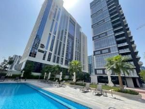 Vezul Residence, Business Bay - 2 Bedroom Apartment - Allsopp & Allsopp ...