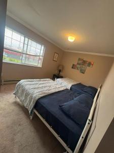 Scott Road Guesthouse - Private Rooms & Suites, Walk to Transit, 21-Min ...