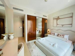 The Residences Marina Gate 1 - 2 Bedroom Apartment - Allsopp & Allsopp ...