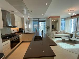 The Residences Marina Gate 1 - 2 Bedroom Apartment - Allsopp & Allsopp ...