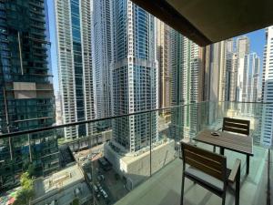 The Residences Marina Gate 1 - 2 Bedroom Apartment - Allsopp & Allsopp ...