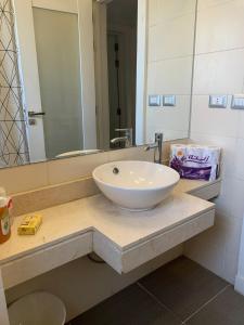 Modern One-Bedroom - The Village Compound, Kairo (posodobljene cene za ...