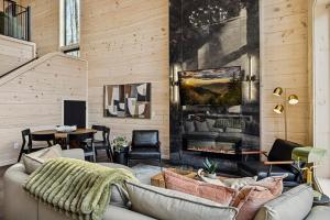 The Obsidian Den, Pittman Center (preços atualizados para 2026)