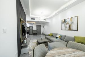 Dubai Marina - 1 BHK Elegant & Modern Apartment, Dubai (prisene ...