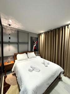 Sea View Apartment in Heart of Corniche, Tânger (preços atualizados de ...