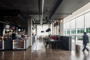 Alt Hotel Halifax Airport - In Terminal, Enfield (updated prices 2026)