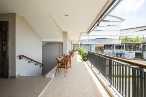 New Serenity Twin Suite Rice Field View Canggu 201, Tumbak Bayuh (giá ...