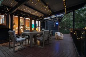 Indooroopilly Resort Style Family Stay W Pool A BBQ, Brisbane (harga ...