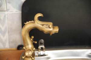 L'œil de la Vouivre ou l'œil du Dragon, Brienon-sur-Armançon (tarifs ...