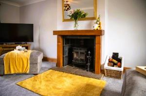 4 Bed - Sleeps 10 - Pets - Parking - Games Room, Reighton (prezzi ...