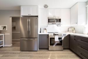 Newly Renovated, Bright & Cozy 3 bdrm Main Floor- Forest Heights ...