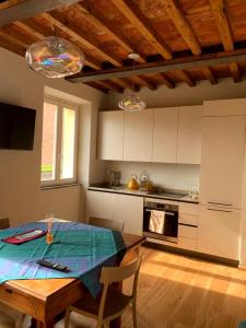 Casa Belle - Vista Giardini Museo Guinigi, Lucca (precios actualizados ...