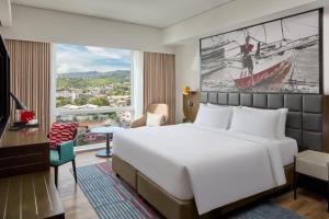 Radisson RED Cebu Mandaue, Cebu City (updated prices 2026)