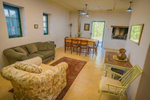 Tranquil Sandveld Retreat - Quiet & Nature, Het Kruis (ažurirane cene ...