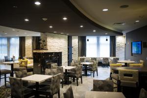 Holiday Inn Express and Suites Madison Central by IHG, Madison (updated ...