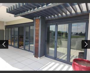 Secret Space, Hartbeespoort (tarifs actualisés, 2026)